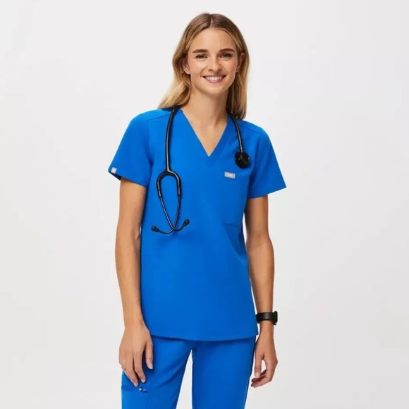 Figs | Tops | Figs Tech Collection Casma Or Catarina Scrub Top Medical ...